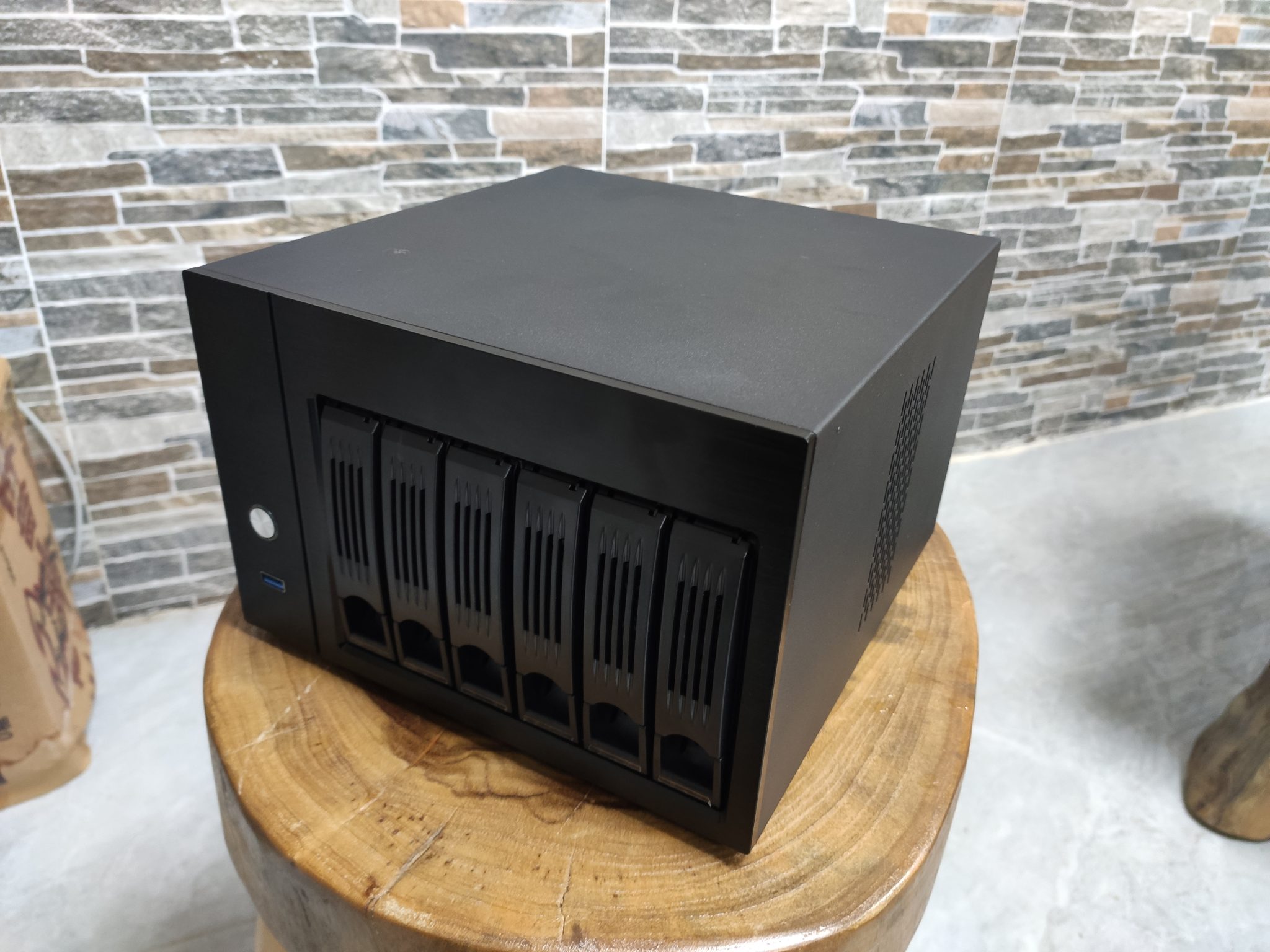 N5105系列6盘位NAS-迈云达